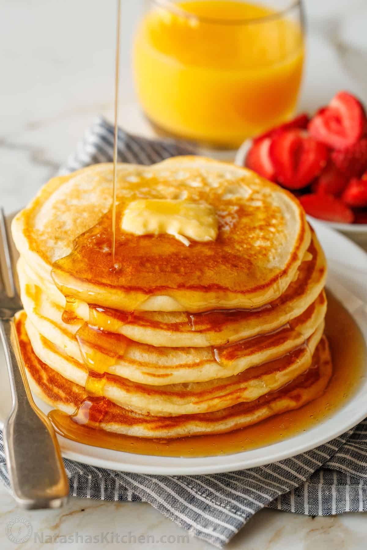 Buttermilk Pancakes Recipe (with Video) - MasterOfCooking