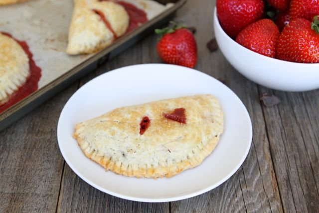 Strawberry Chocolate Hand Pies - MasterOfCooking