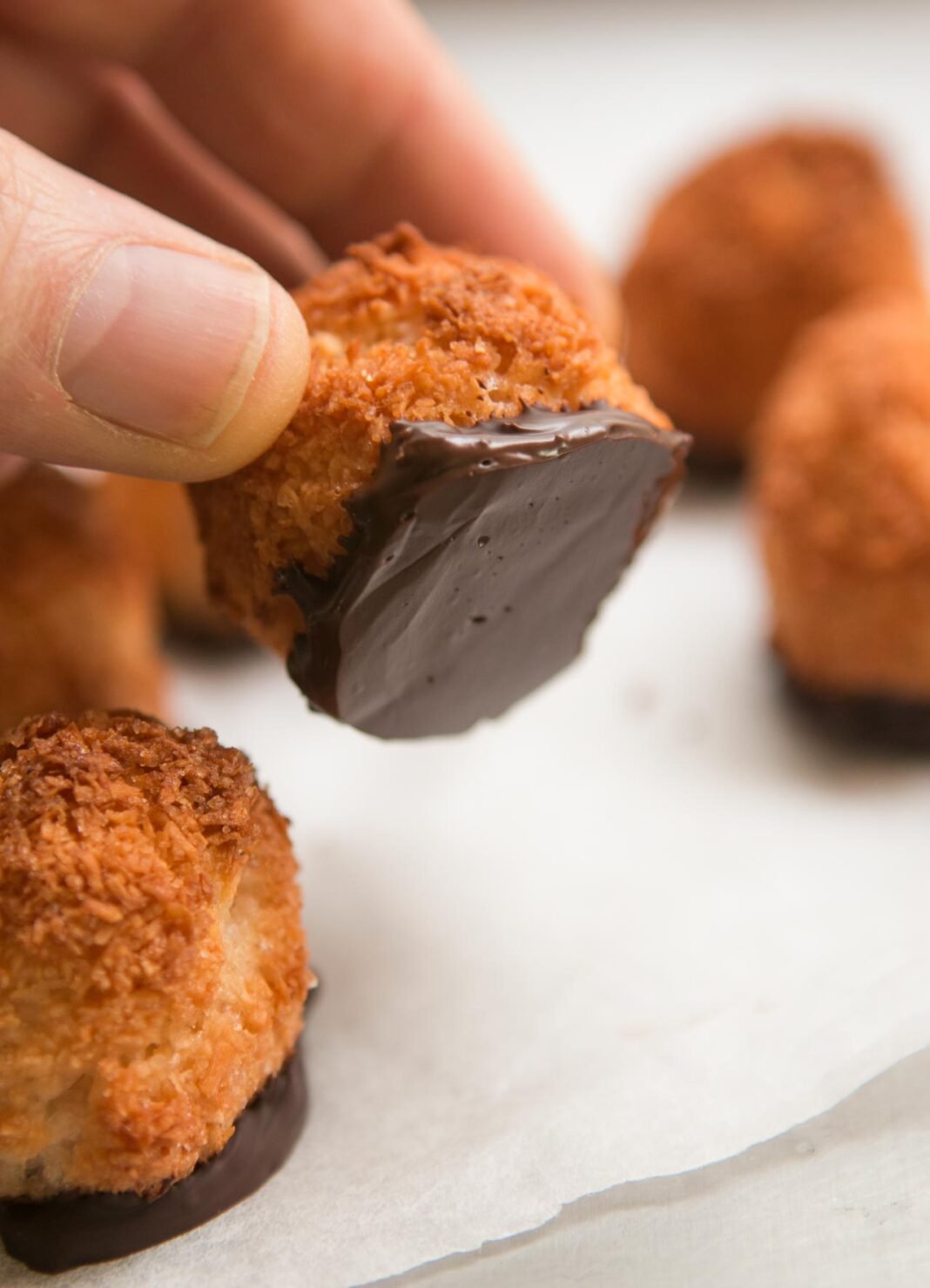Chocolate Coconut Macaroon recipe - MasterOfCooking